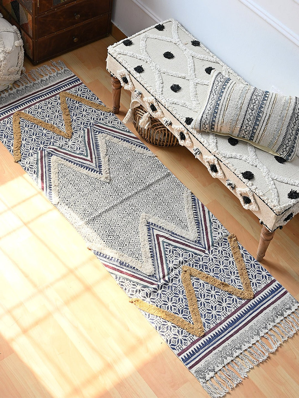 Buy Durable & Classic Floor Rugs And Carpets For Living Room Online